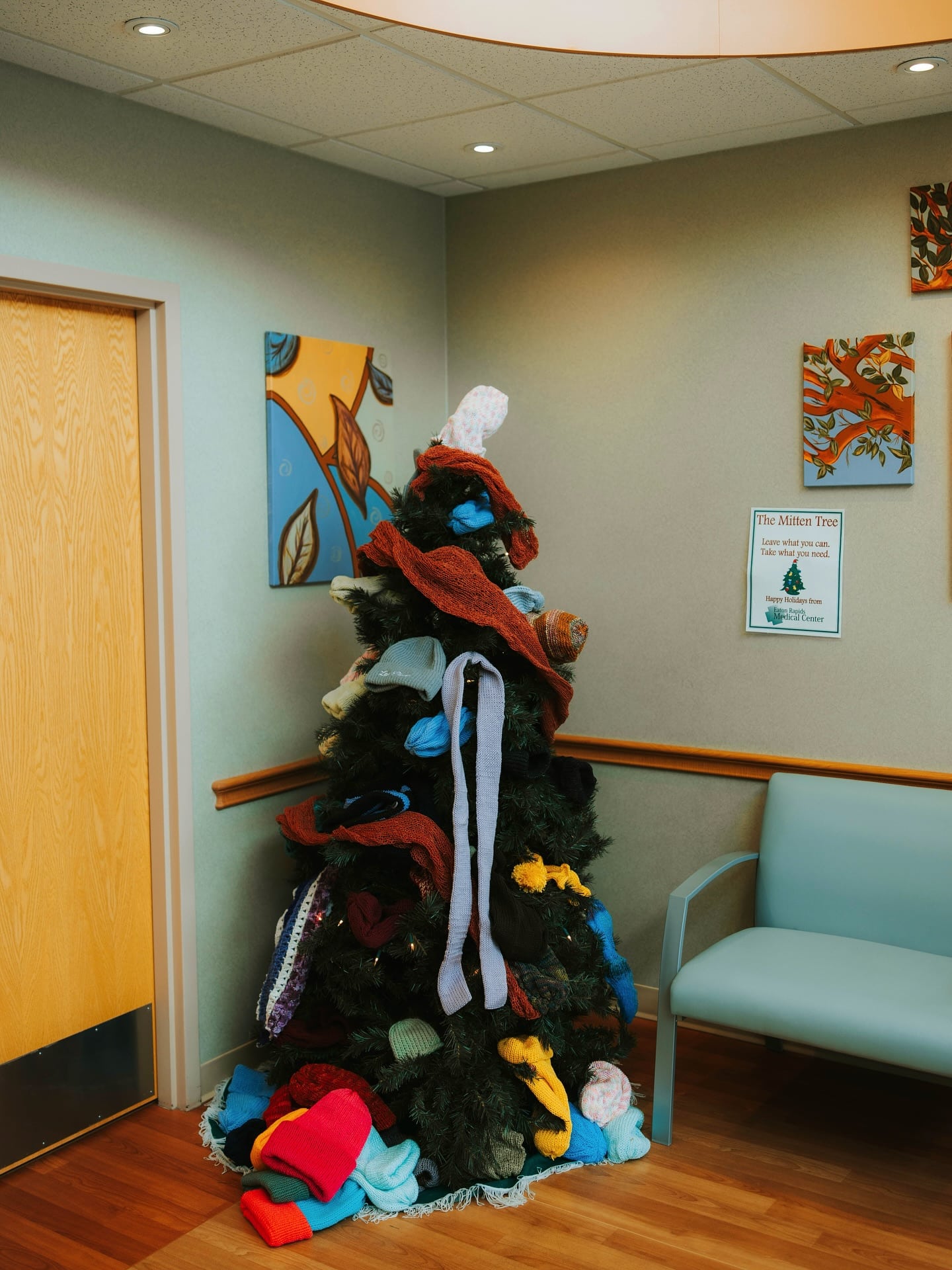 Our Mitten Tree is Up! - Eaton Rapids Medical Center